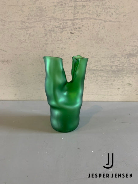 TWIN BOTTLENECK – (Green) – jesper-jensen.com TWIN BOTTLENECK – (Green) – jesper-jensen.com